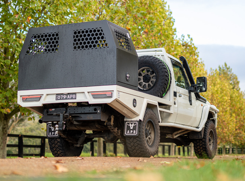 LC79 800mm Full Dog Box | Australian Performance Boxes | Ute Canopies