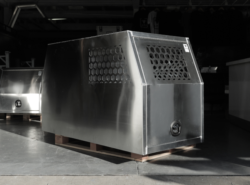 800mm 1/2 Dog Box Canopy | Australian Performance Boxes | Dog Box